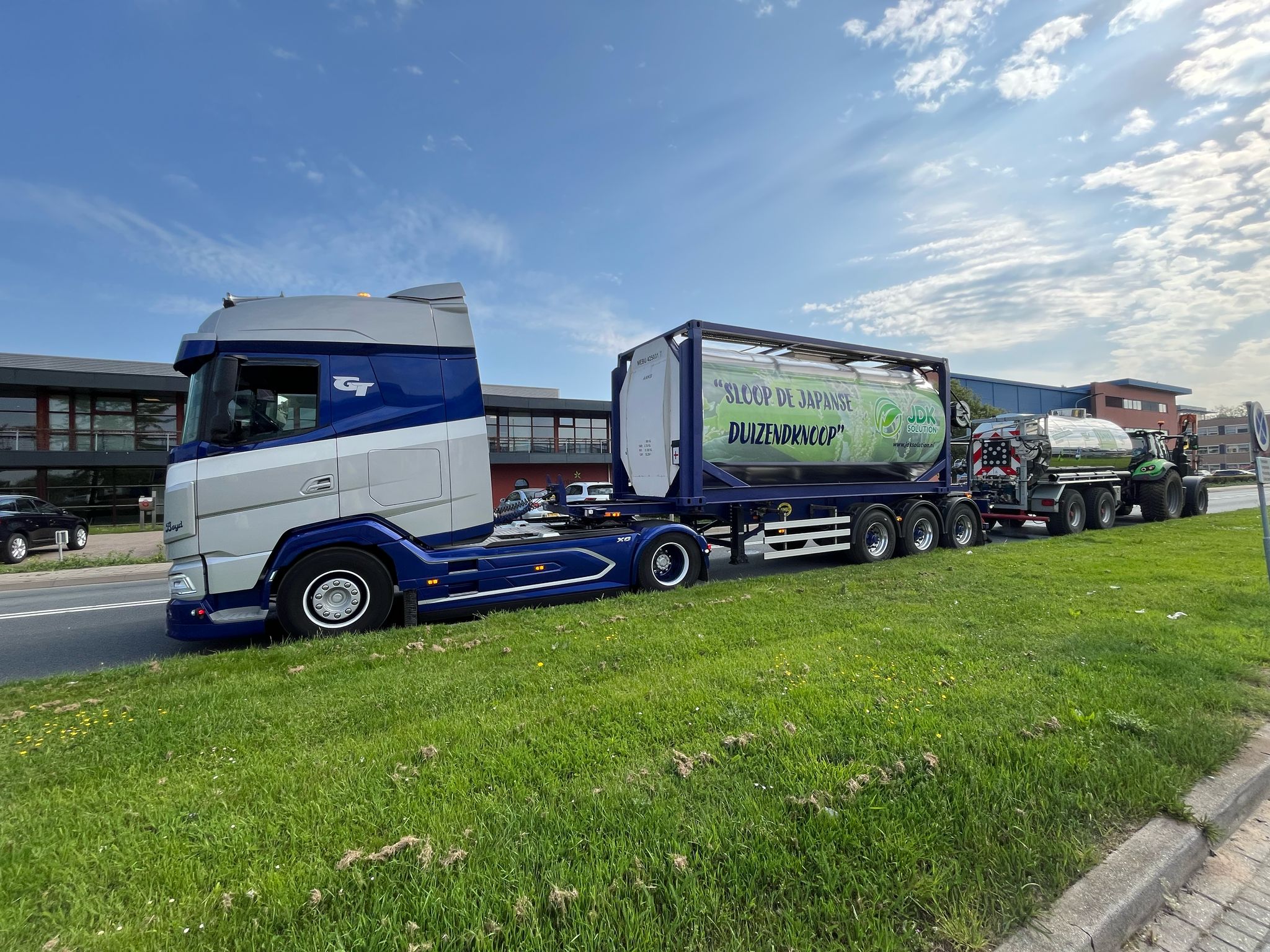 Contact - JDK solution